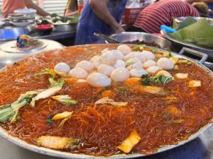 10 Must-Try Street Food Spots In Manila (2024 Guide) – Manila Foodie
