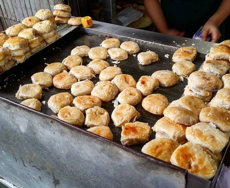 10 Must-Try Street Food Spots In Manila (2024 Guide) – Manila Foodie